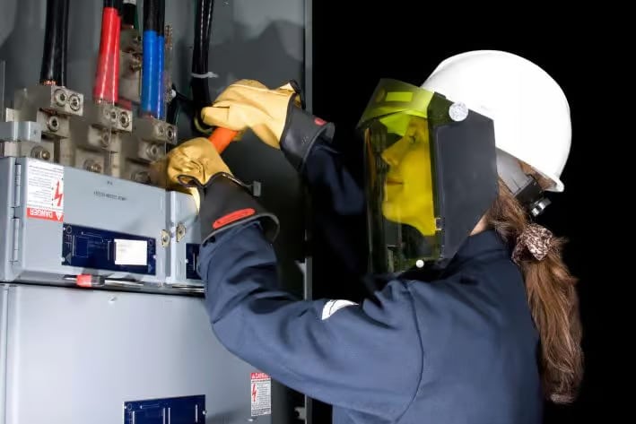 What Happens During Arc Flash?