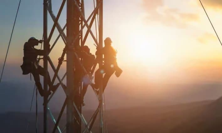 Safety Tips for Working With High Voltage Electrical Systems